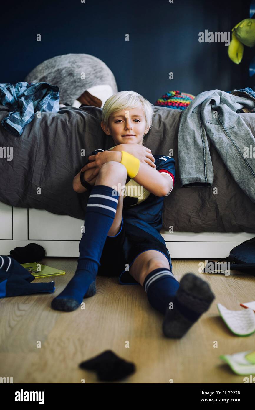 Messy bedroom boy hi-res stock photography and images - Alamy