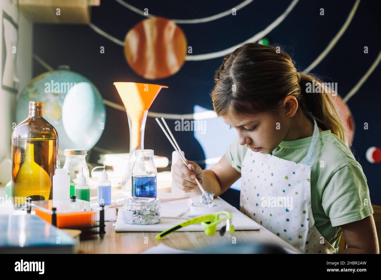 Female scientist aspiration hi-res stock photography and images - Alamy