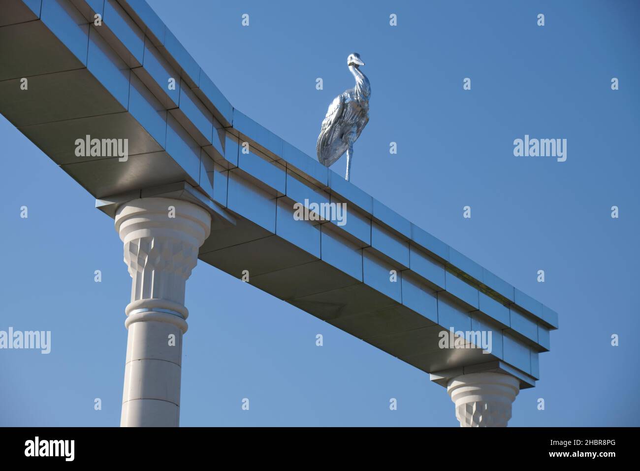 Silver stork monument hi-res stock photography and images - Alamy