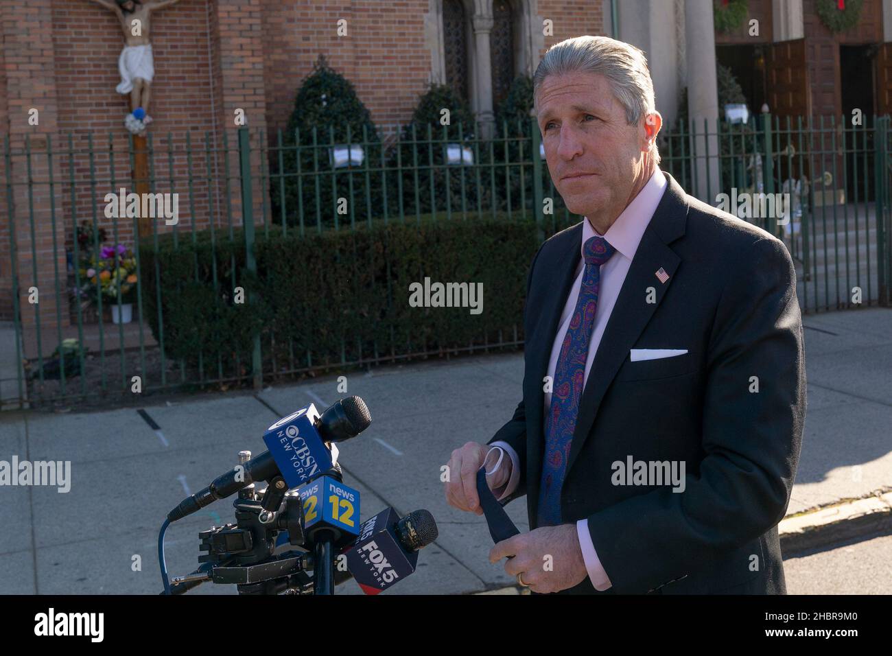 New York, New York, USA. 20th Dec, 2021. PBA President Patrick Lynch ...