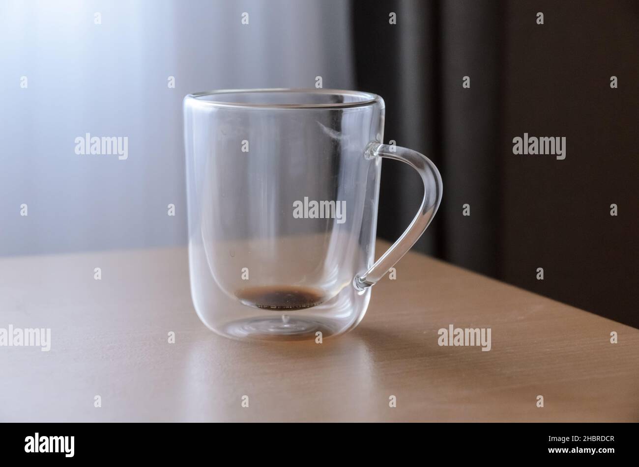 Empty glass coffee cup hi-res stock photography and images - Alamy