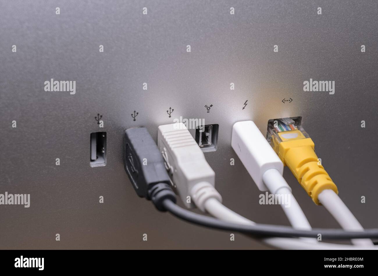 Usb ports hi-res stock photography and images - Alamy