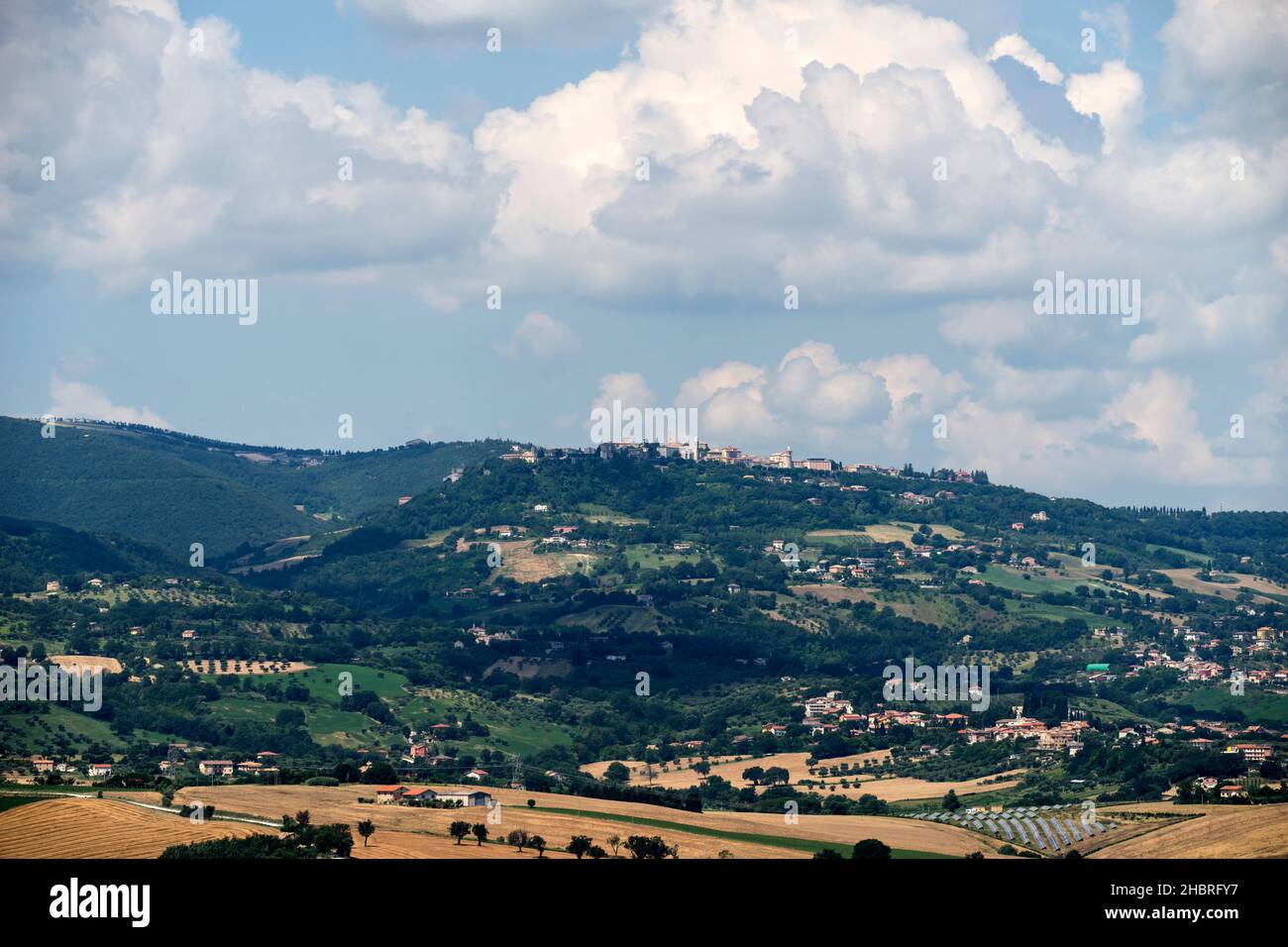 Cingoli view hi-res stock photography and images - Alamy
