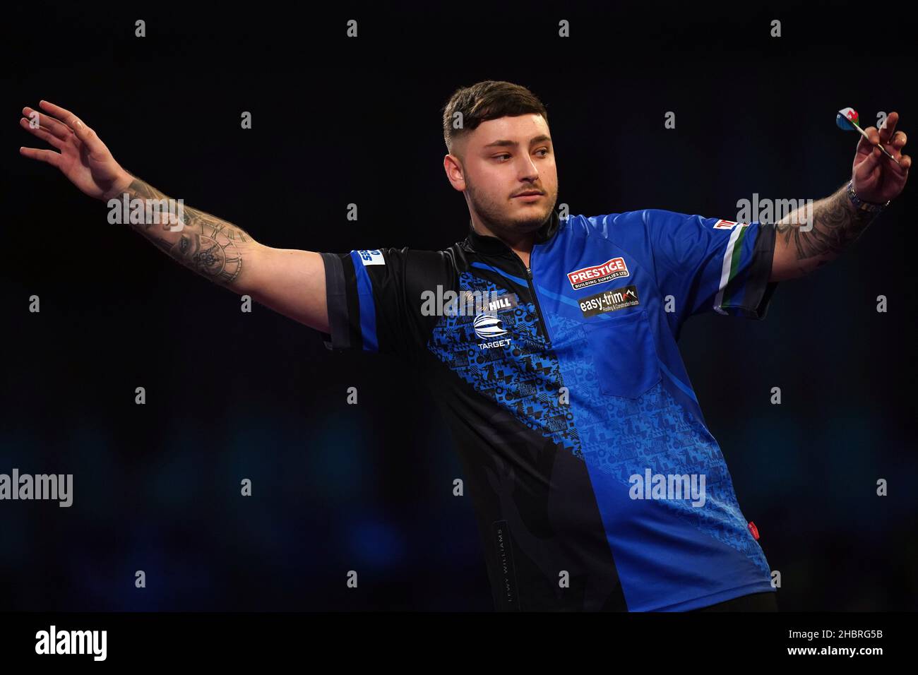 Lewy Williams celebrates taking the first set against Toyokazu Shibata ...