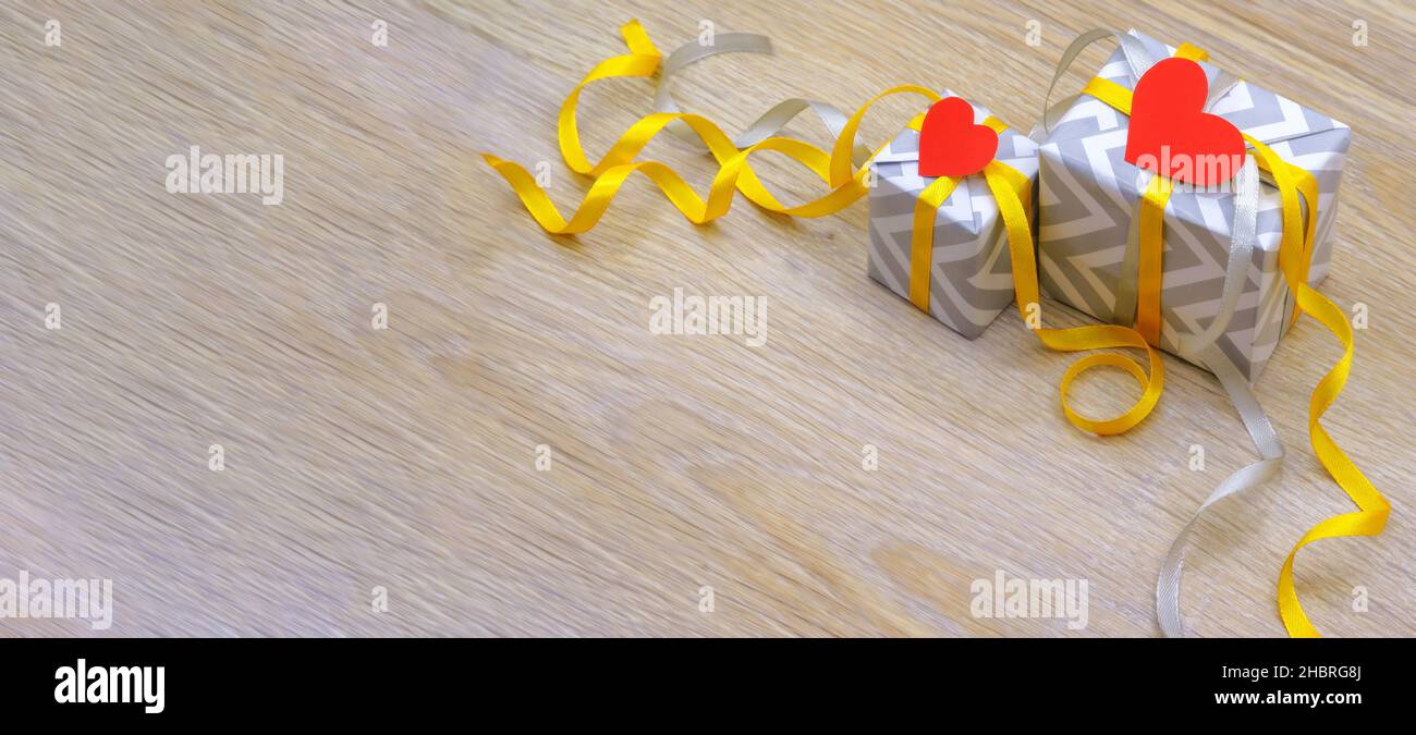 A handmade gift. Holiday package with a heart. Gift wrapping Stock ...