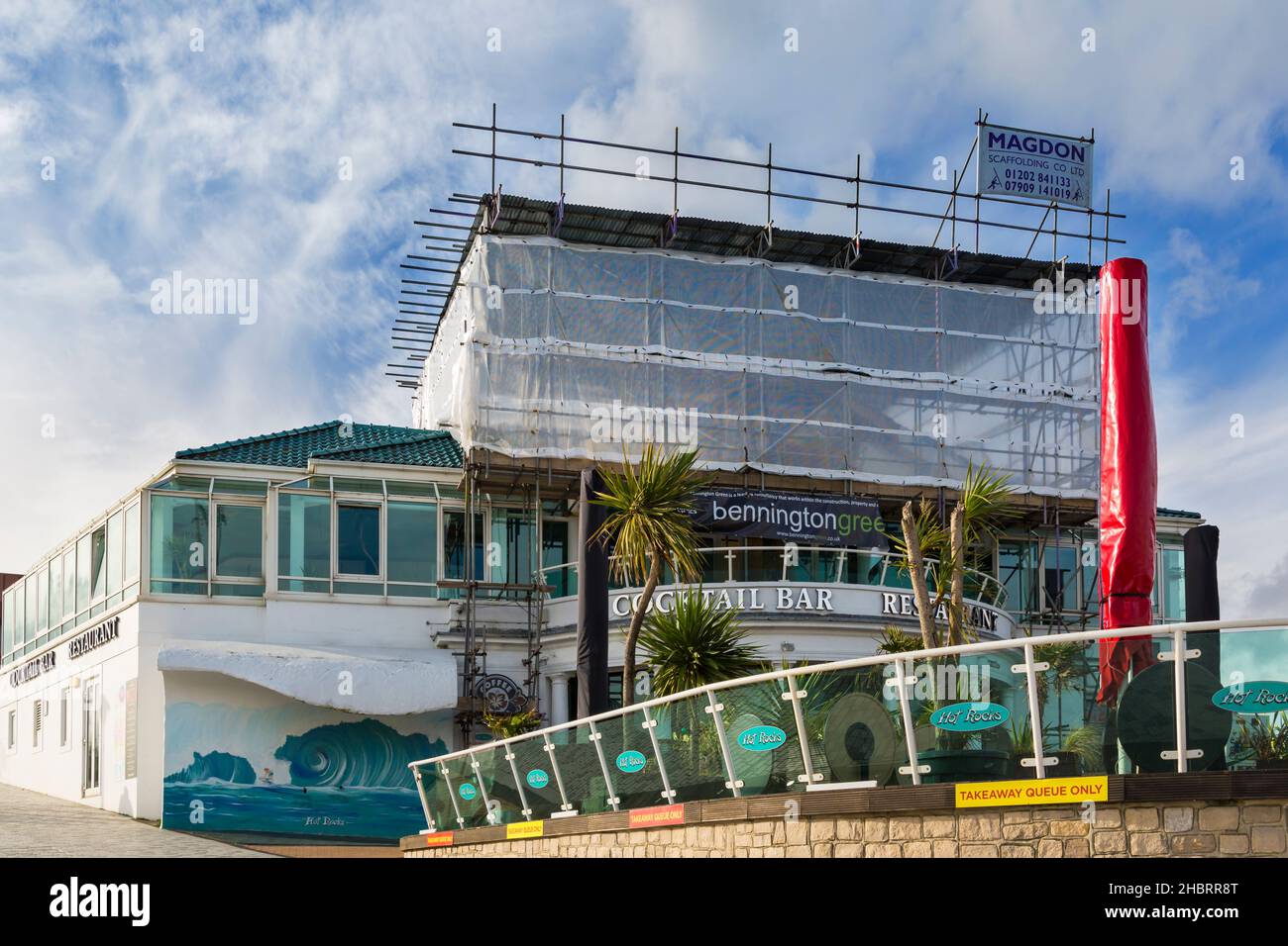 Scaffolding on Hot Rocks cocktail bar and restaurant following fire ...