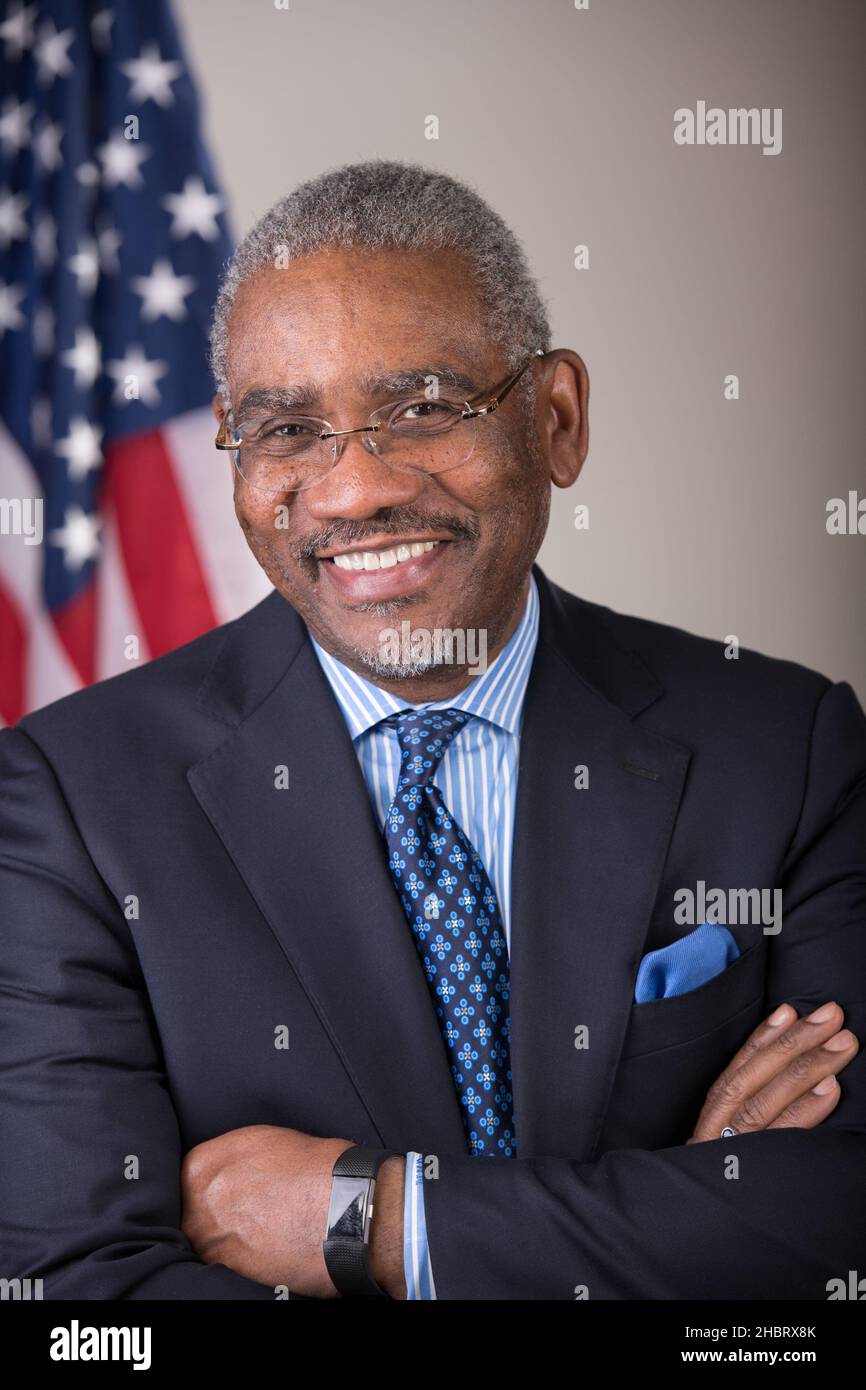 Official photo of US Rep. Gregory Meeks, 115th Congress (2018) ca. 15 ...
