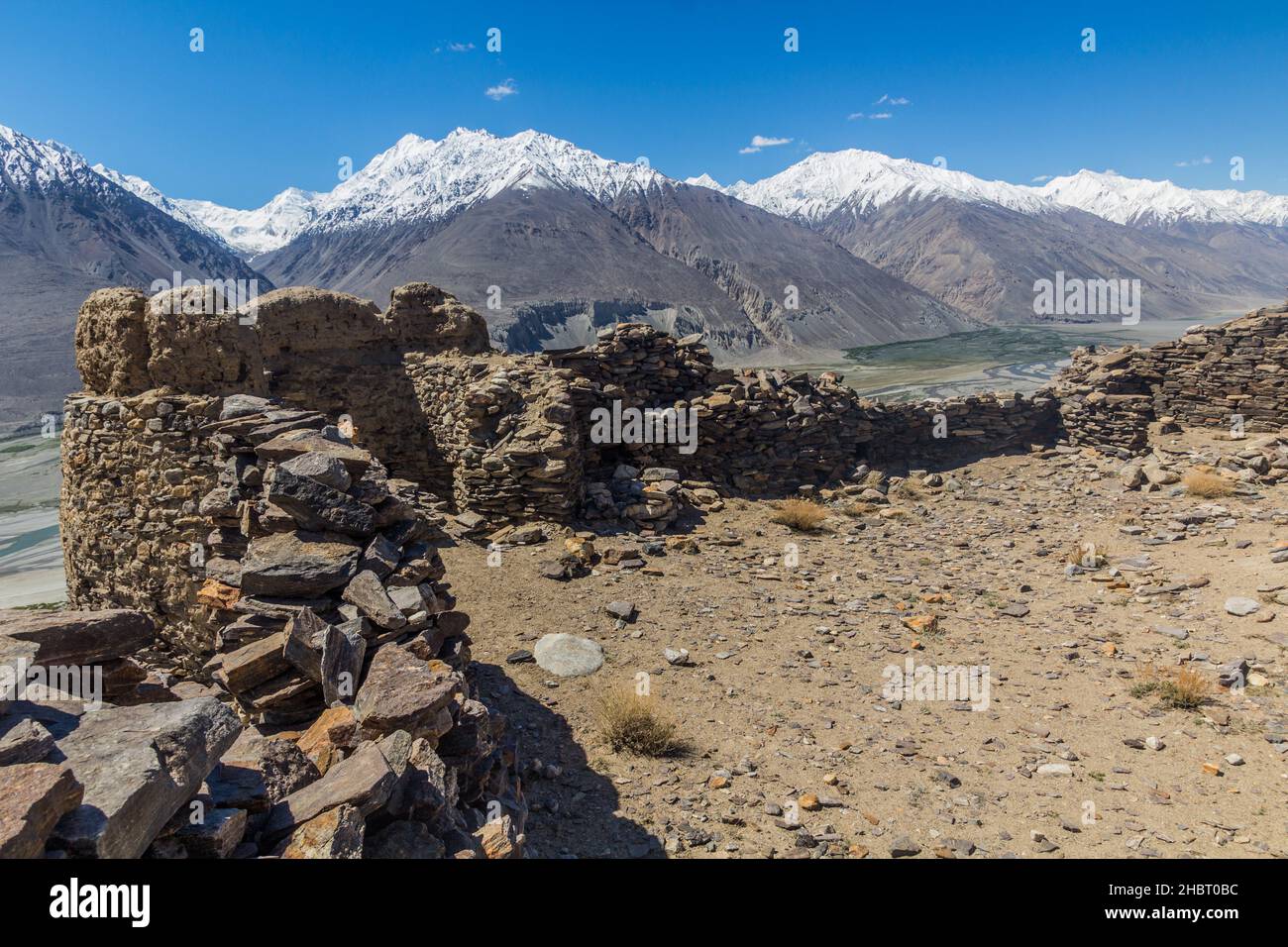 Yamchun fortress hi-res stock photography and images - Alamy