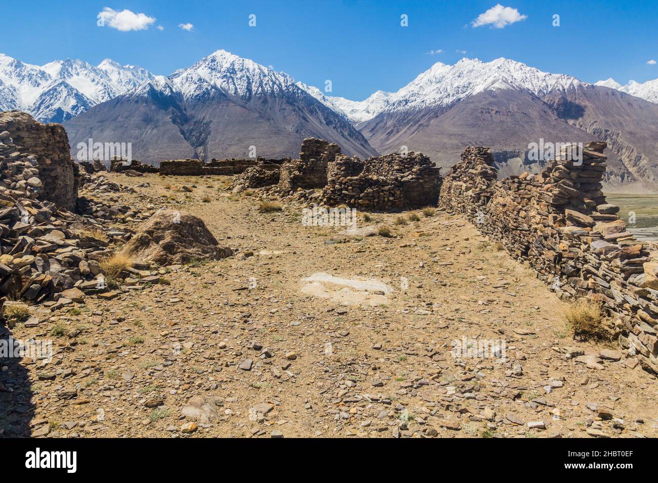 Yamchun fortress hi-res stock photography and images - Alamy