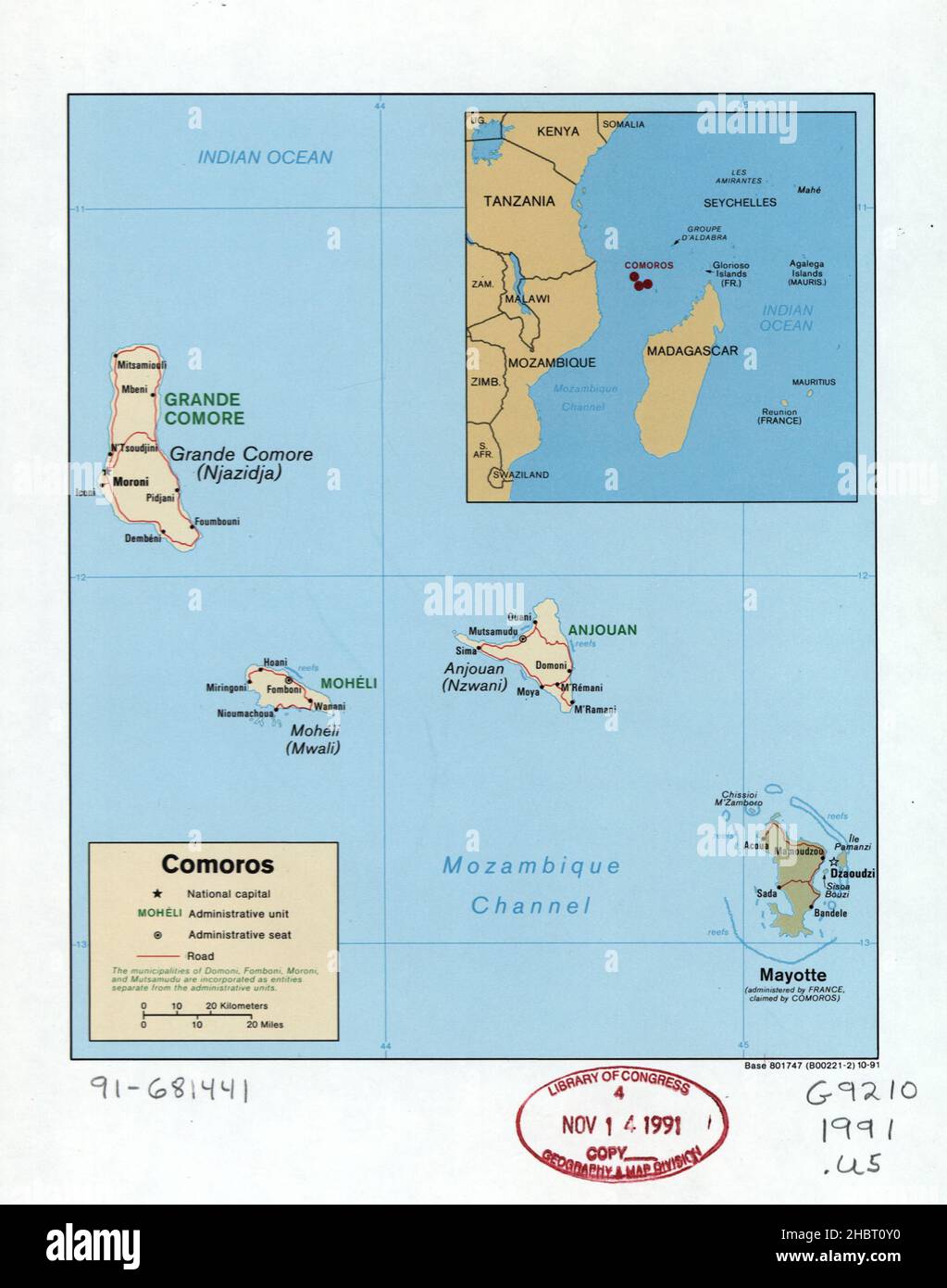 Vintage comoros islands map hi-res stock photography and images - Alamy
