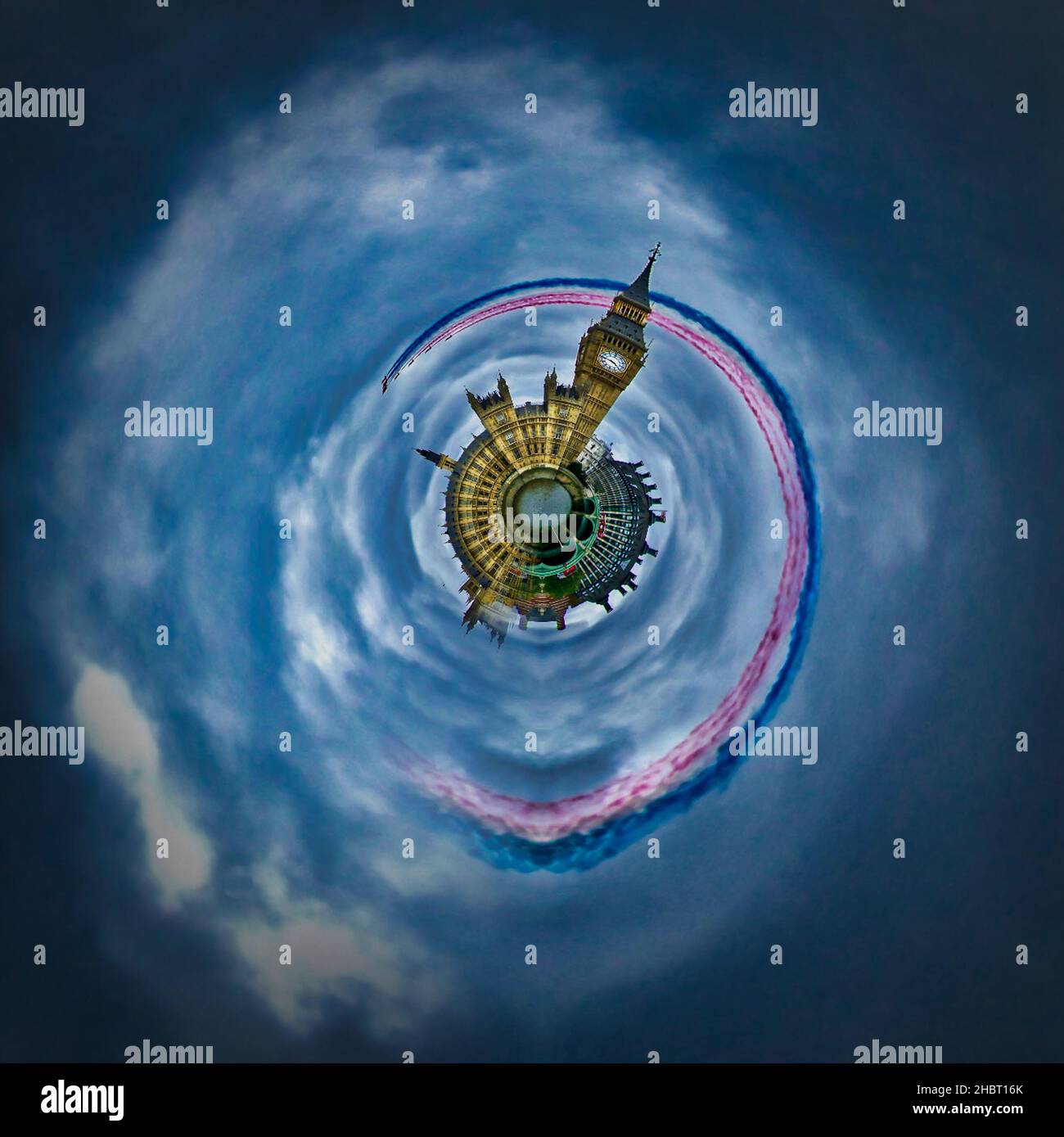 City flypass hi-res stock photography and images - Alamy