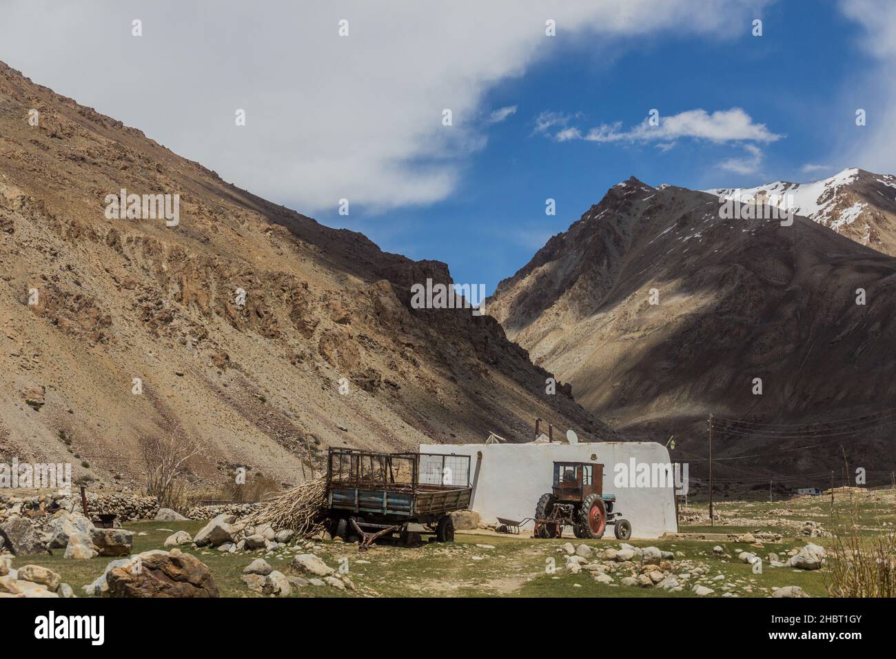 Gunt valley hi-res stock photography and images - Alamy