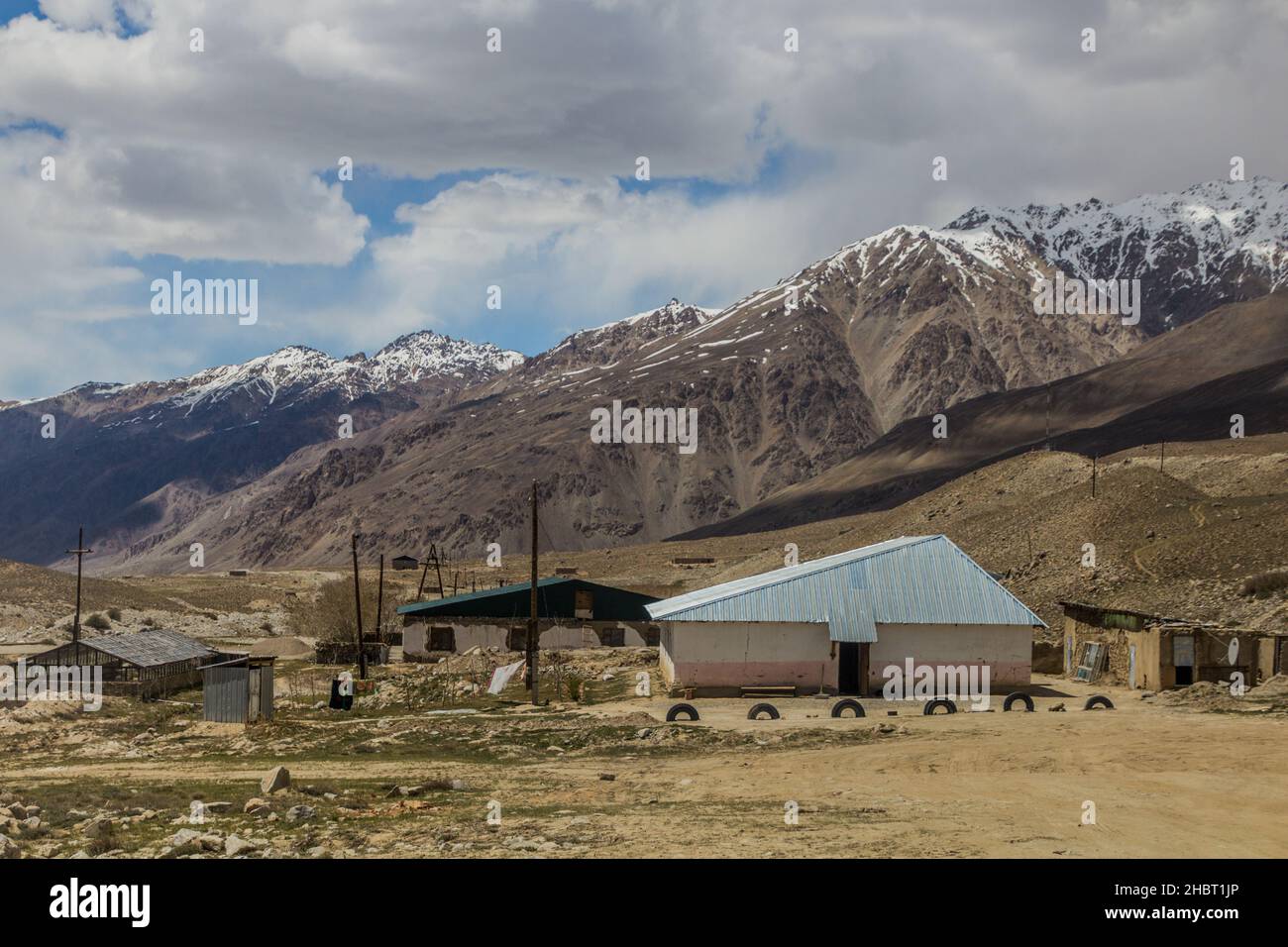 Village in Gunt river valley in Pamir mountains, Tajikistan Stock Photo ...
