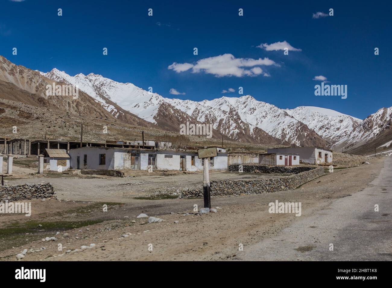 Gunt valley hi-res stock photography and images - Alamy