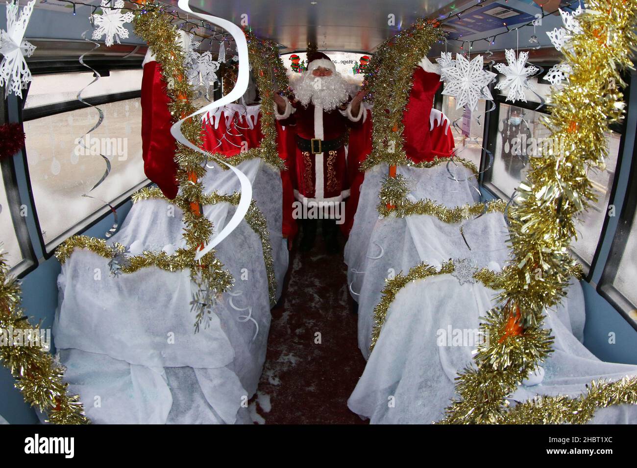 Ayr, Ayrshire, Scotland : Stagecoach Buses Santa comes to town on a ...