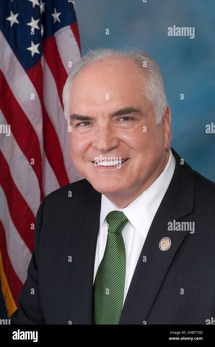 Mike kelly hi-res stock photography and images - Alamy