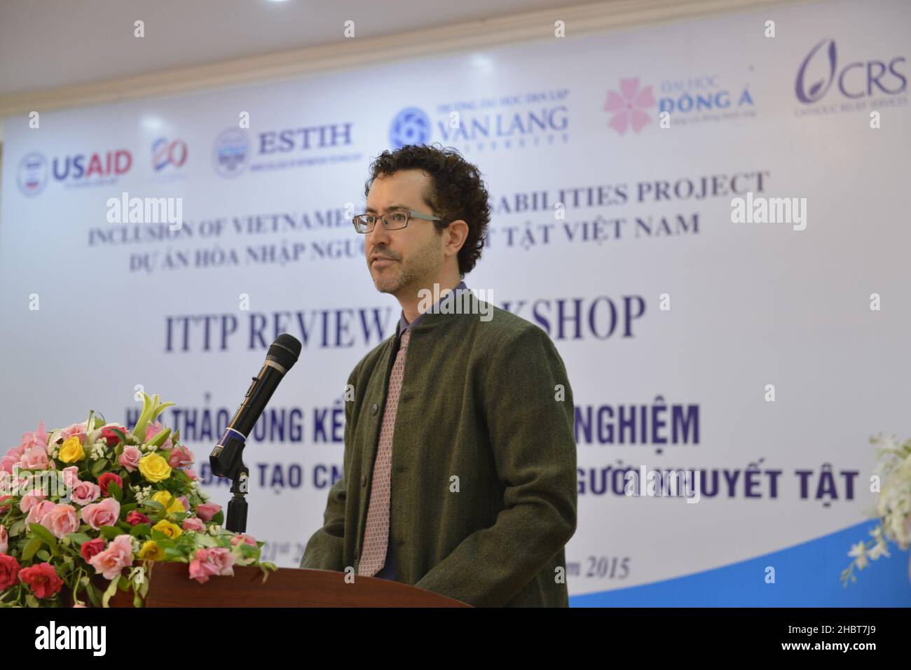 Ezra simon hi-res stock photography and images - Alamy