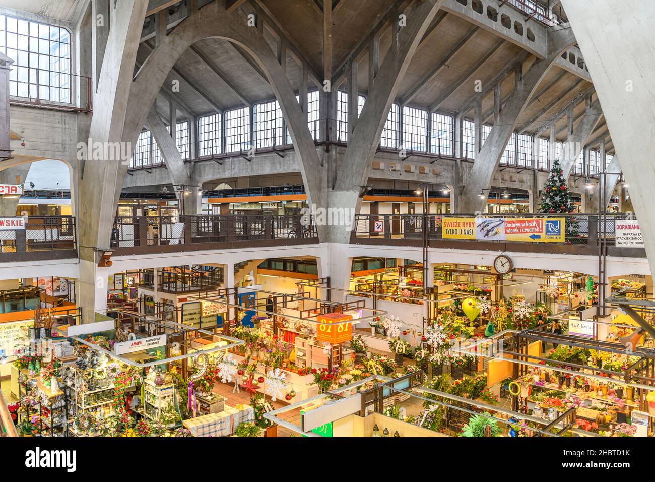 Wrocław Market Hall (Hala Targowa we Wrocławiu) designed by Richard ...