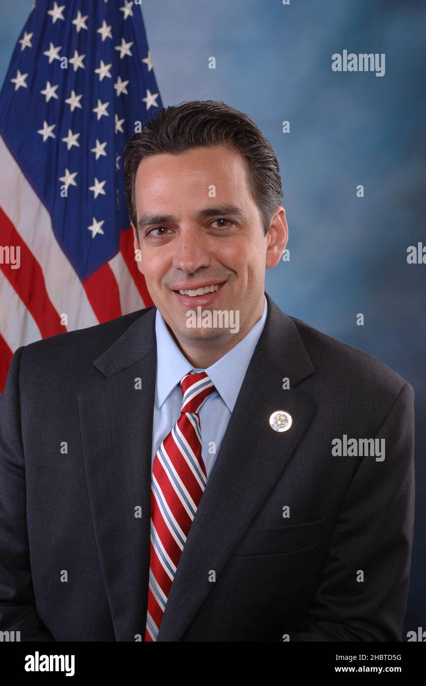 Tom graves portrait hi-res stock photography and images - Alamy
