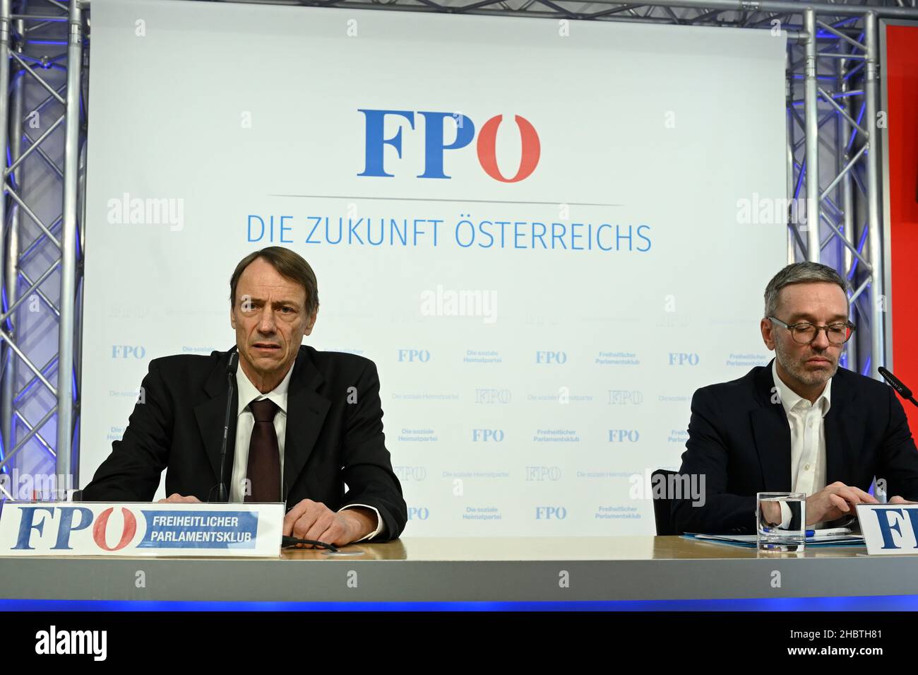 Vienna, Austria. 21st Dec, 2021. Press conference with FPÖ federal party chairman Club chairman ...