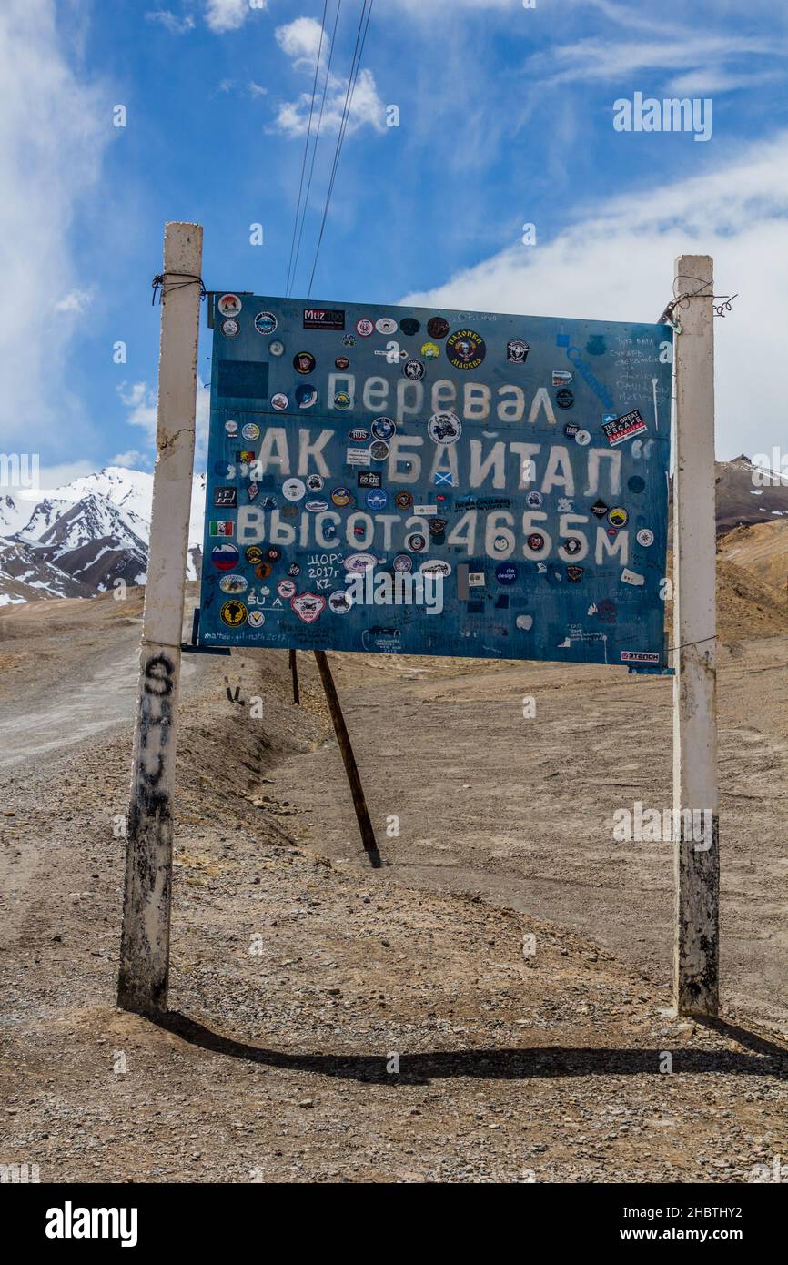 PAMIR HIGHWAY, TAJIKISTAN - MAY 27, 2018: Sign Ak Baital pass at Pamir ...