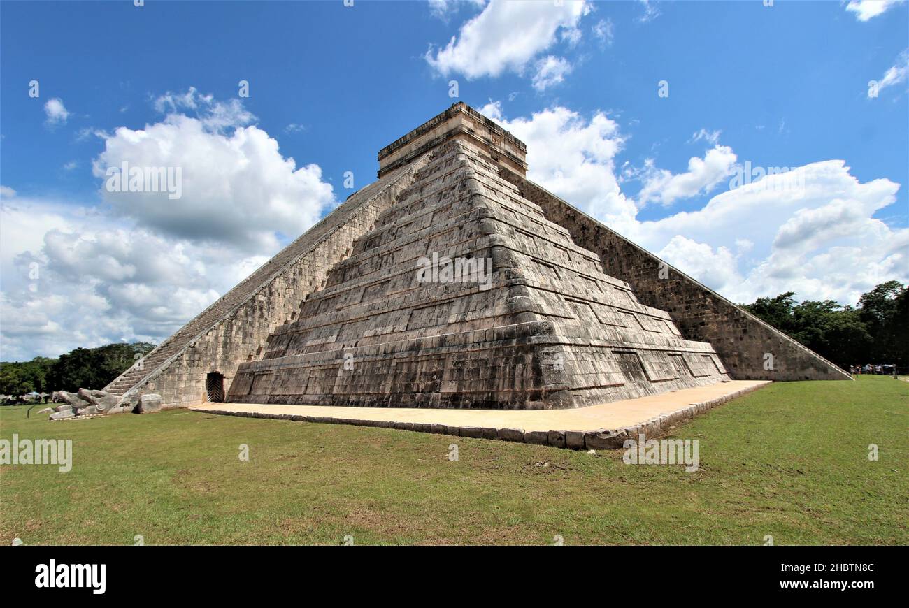 The Chichen Itza pyramid in Chichen-Itza in Mexico under the cloudy ...