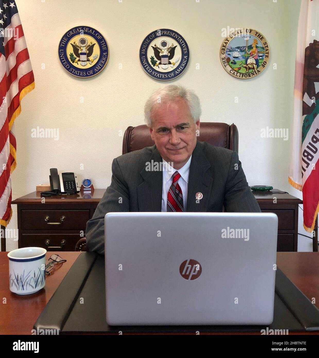 Congressman on a zoom meeting hi-res stock photography and images - Alamy