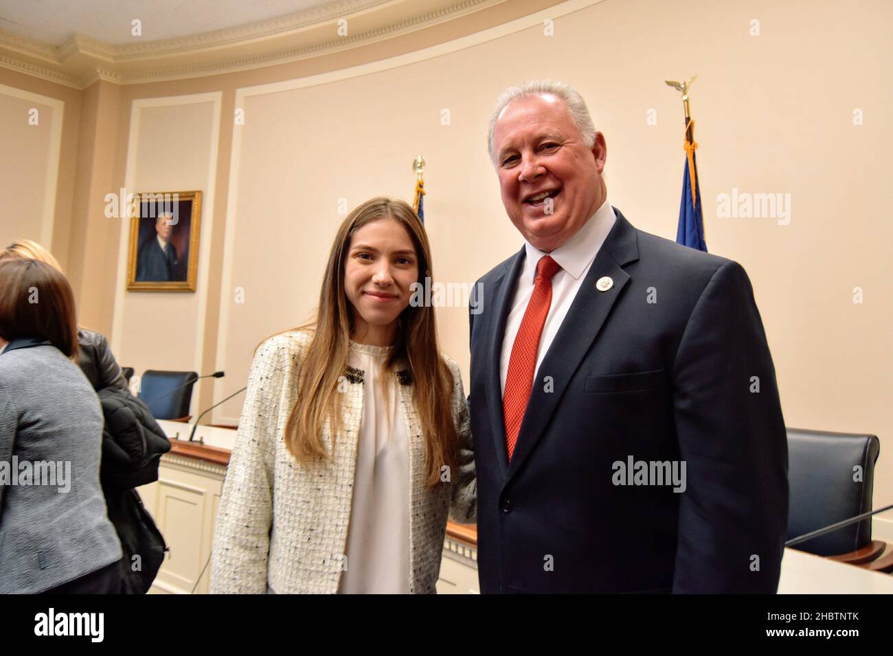 Congressman Albio Sires meets with Fabiana Rosales in US Capitol ca. 28 ...