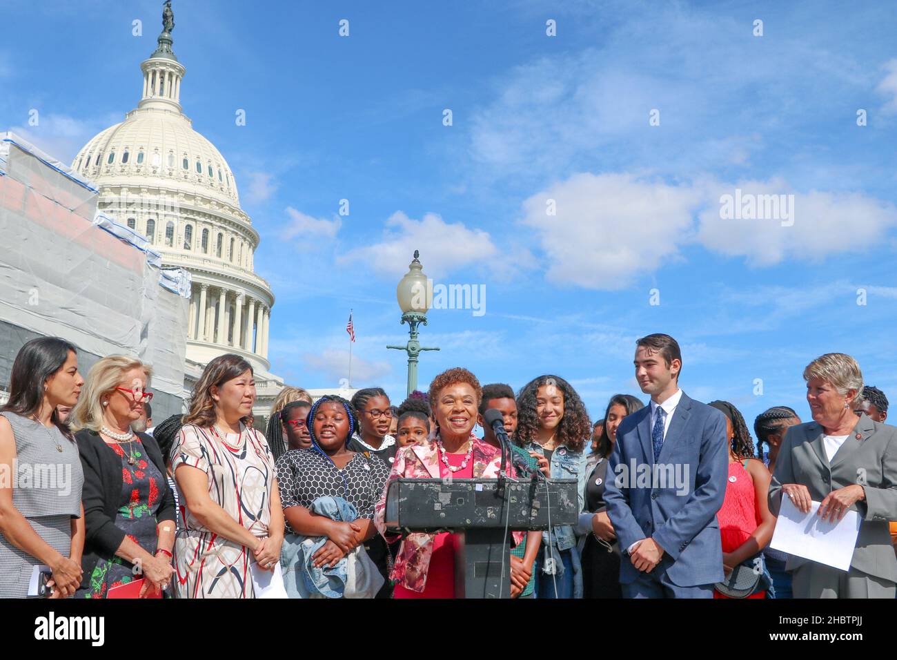 Congresswoman barbara lee hi-res stock photography and images - Alamy