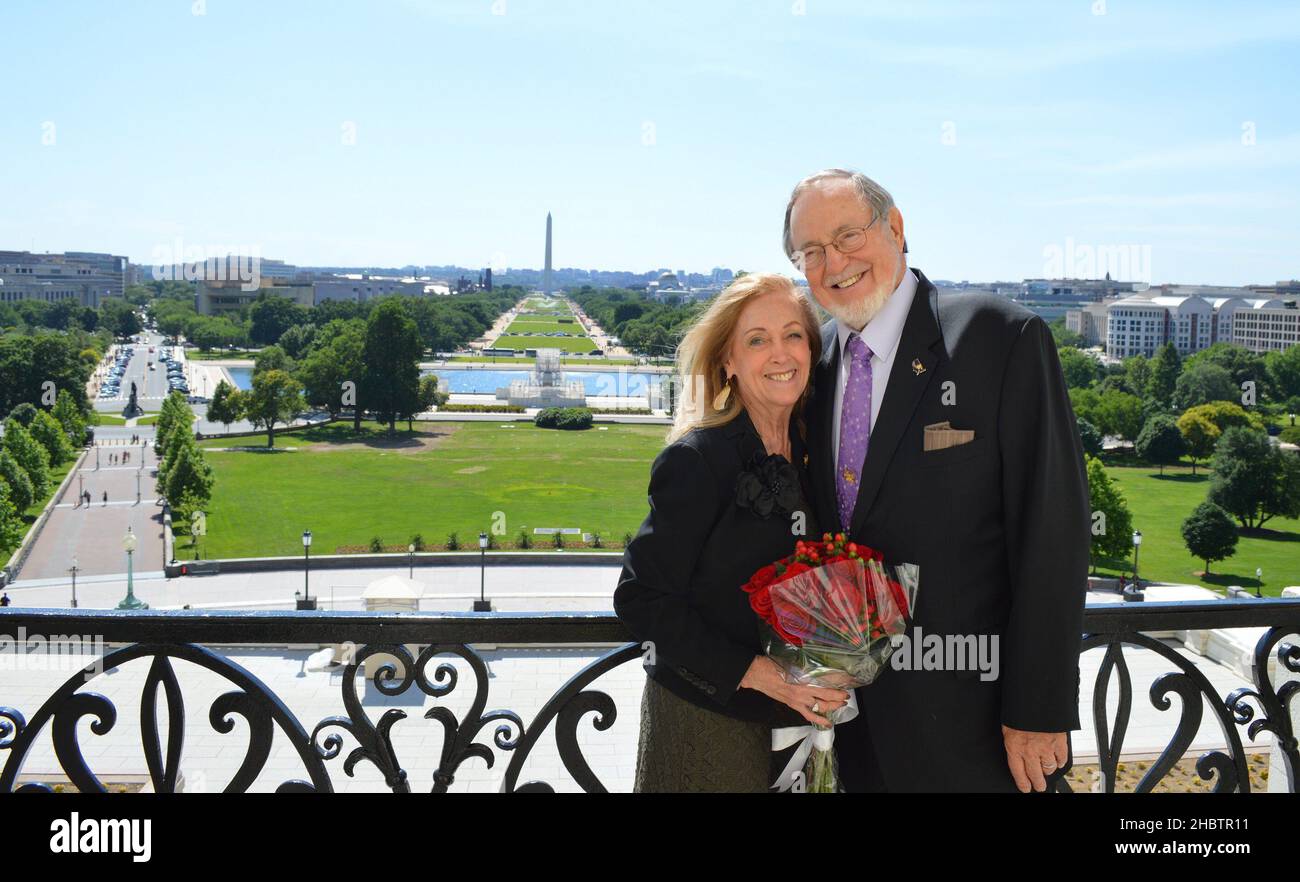 Congressman Don Young and wife Anne, Washington Monument in the ...