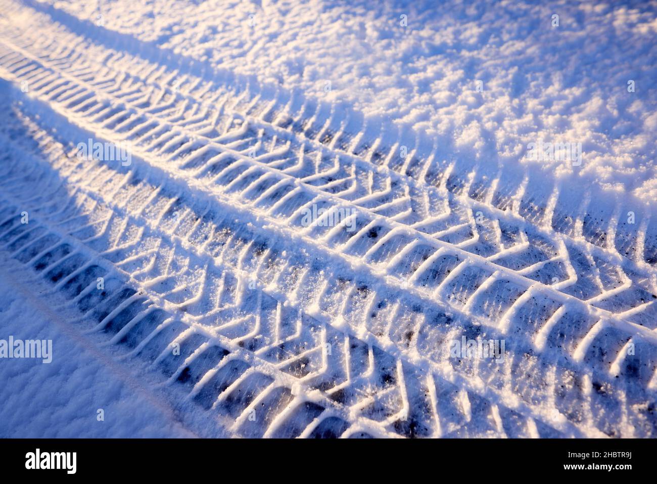 Highway tyre hi-res stock photography and images - Alamy