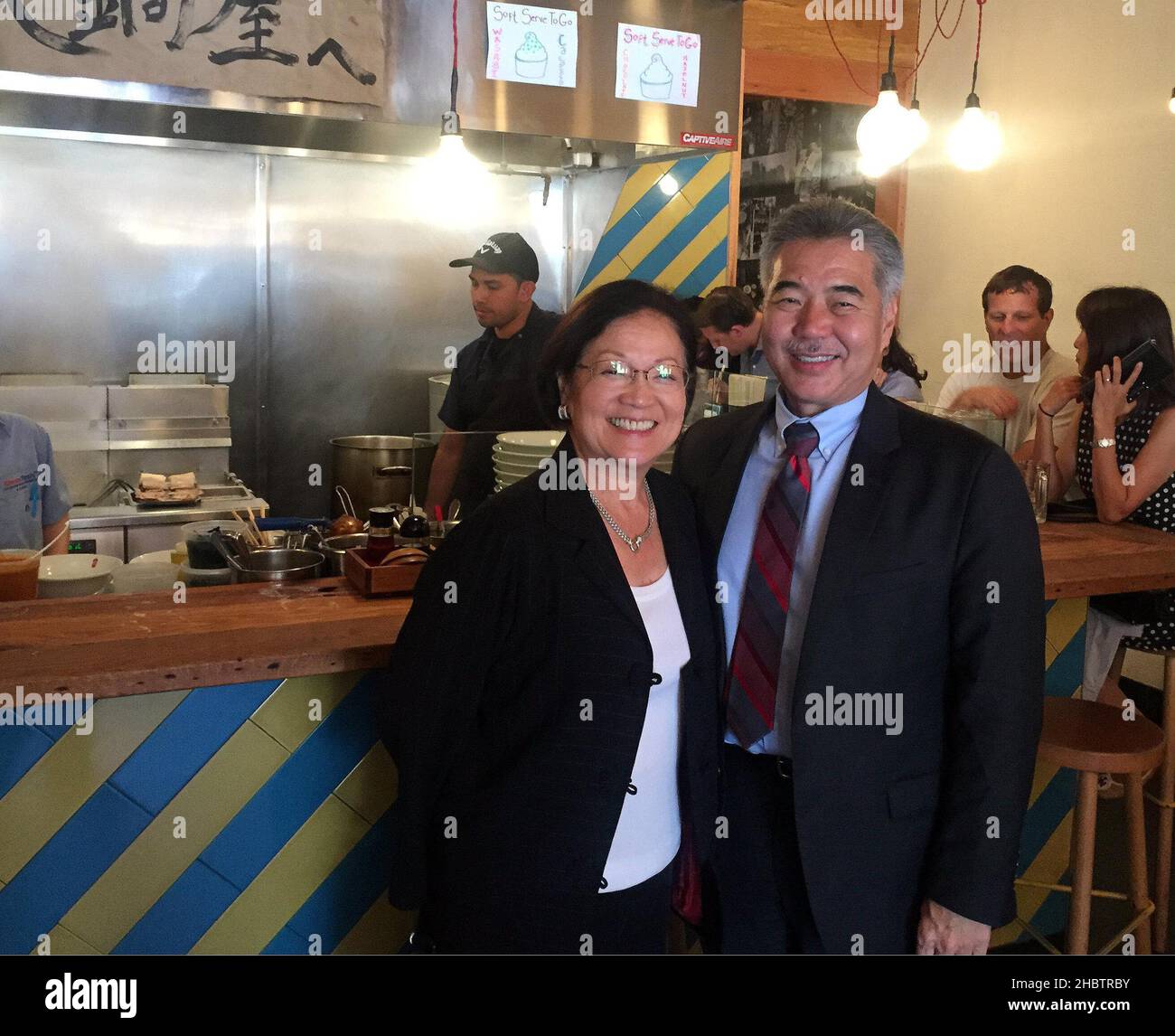 David ige of hawaii hi-res stock photography and images - Alamy