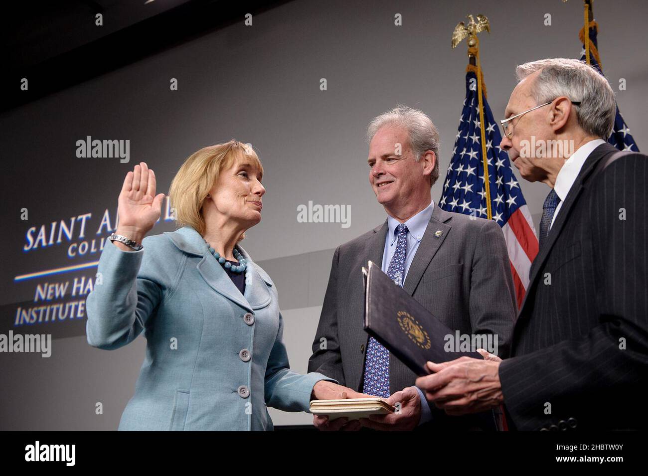 Maggie hassan hi-res stock photography and images - Alamy