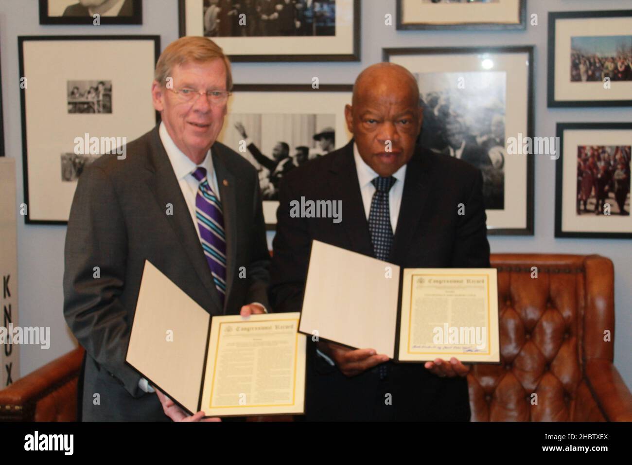 Senator Isakson honored Civil Rights Leader and U.S. Congressman John ...