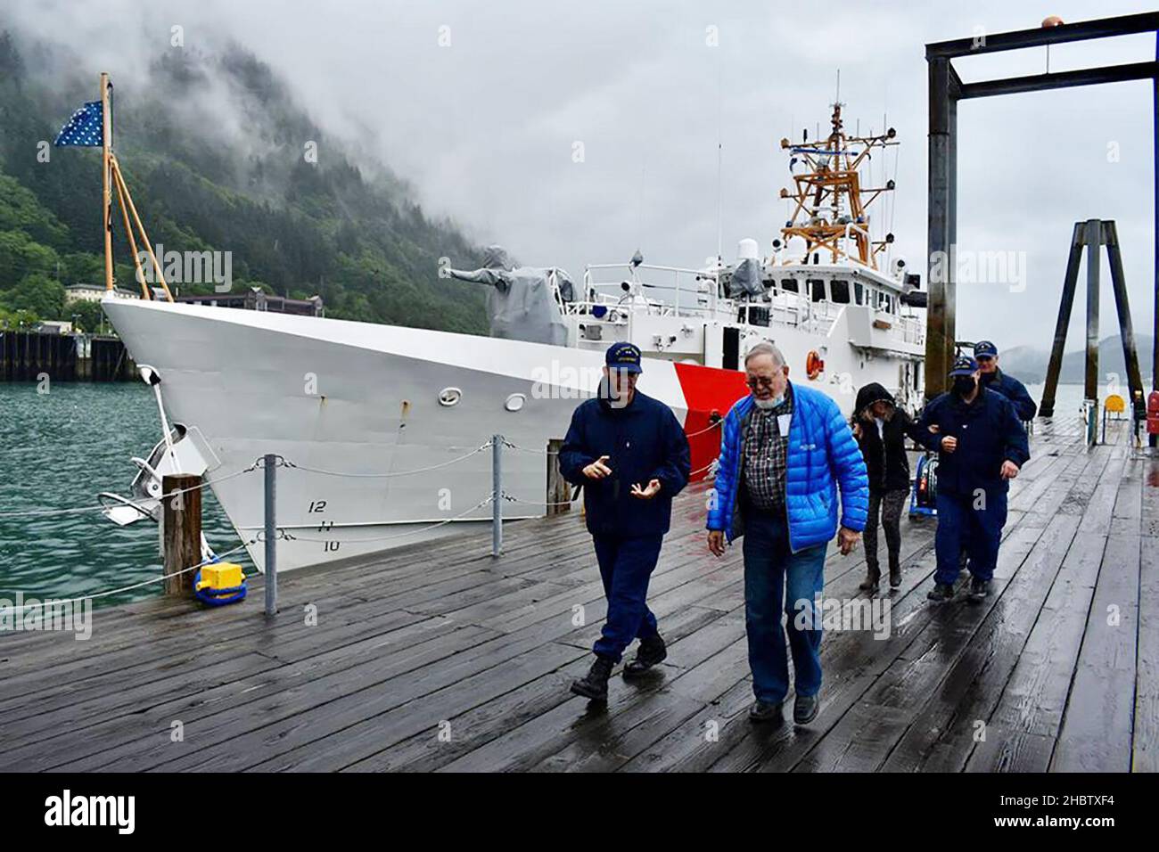Rear admiral matthew bell hi-res stock photography and images - Alamy