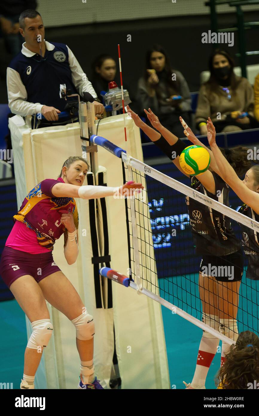 Arena di Monza, Monza, Italy, December 21, 2021, Spike of MAGDALENA ...