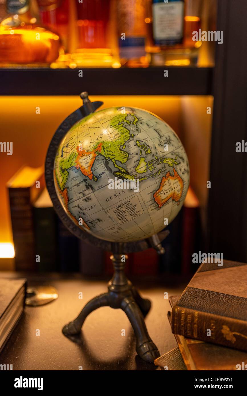Writers Bar, Raffles Hotel, Singapore Stock Photo - Alamy