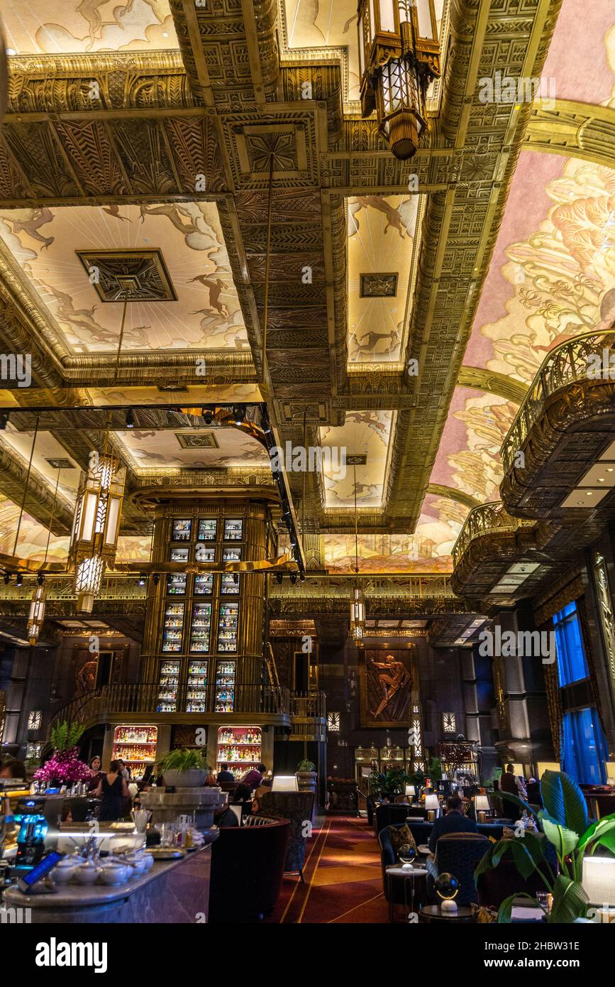 Atlas bar, Singapore Stock Photo - Alamy