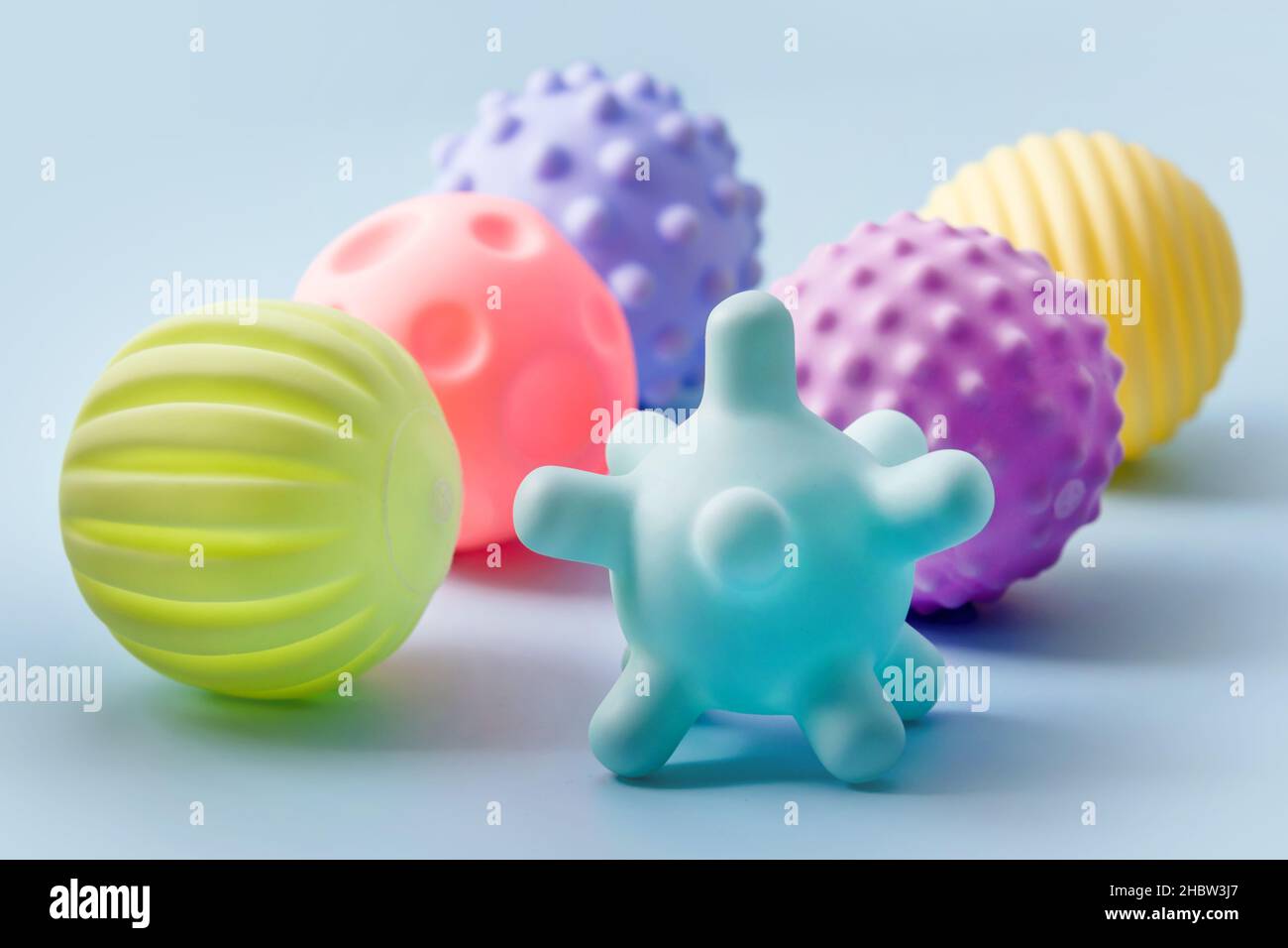 Sensory balls for kids, textured plastic multi ball set for babies and ...