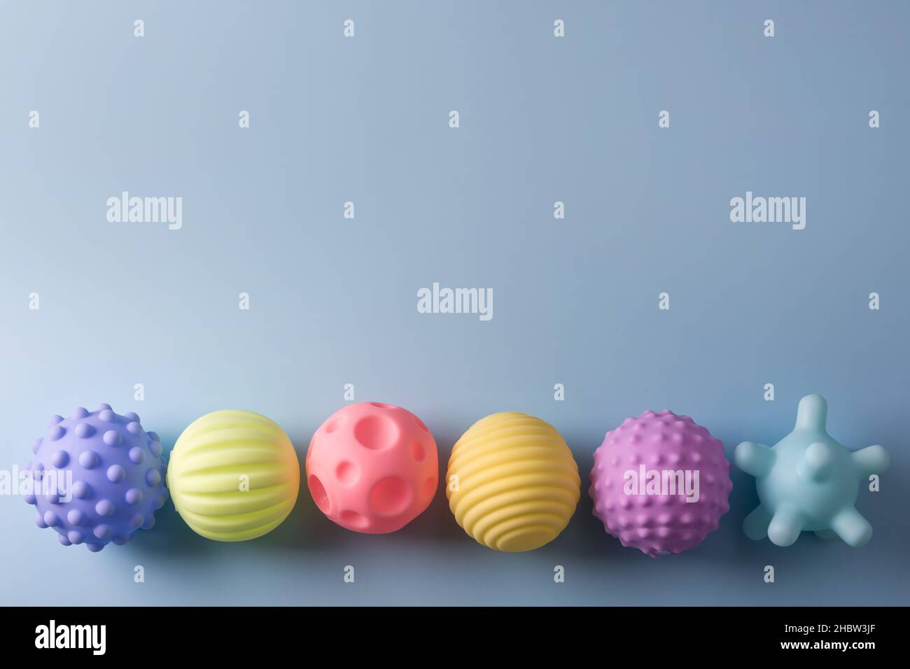 Sensory balls for kids, textured plastic multi ball set for babies and ...