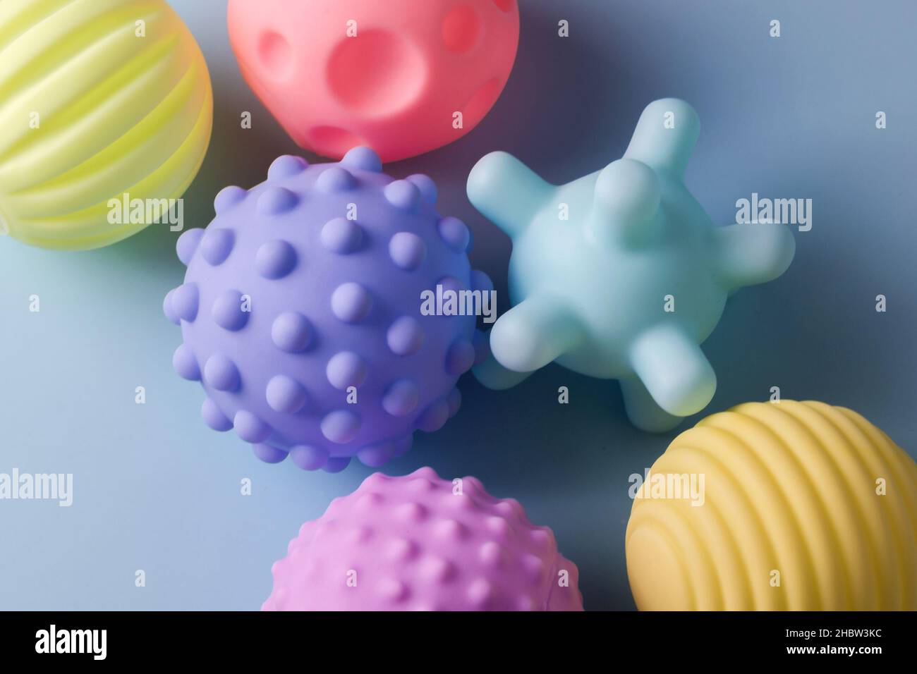 Sensory balls for kids, textured plastic multi ball set for babies and ...