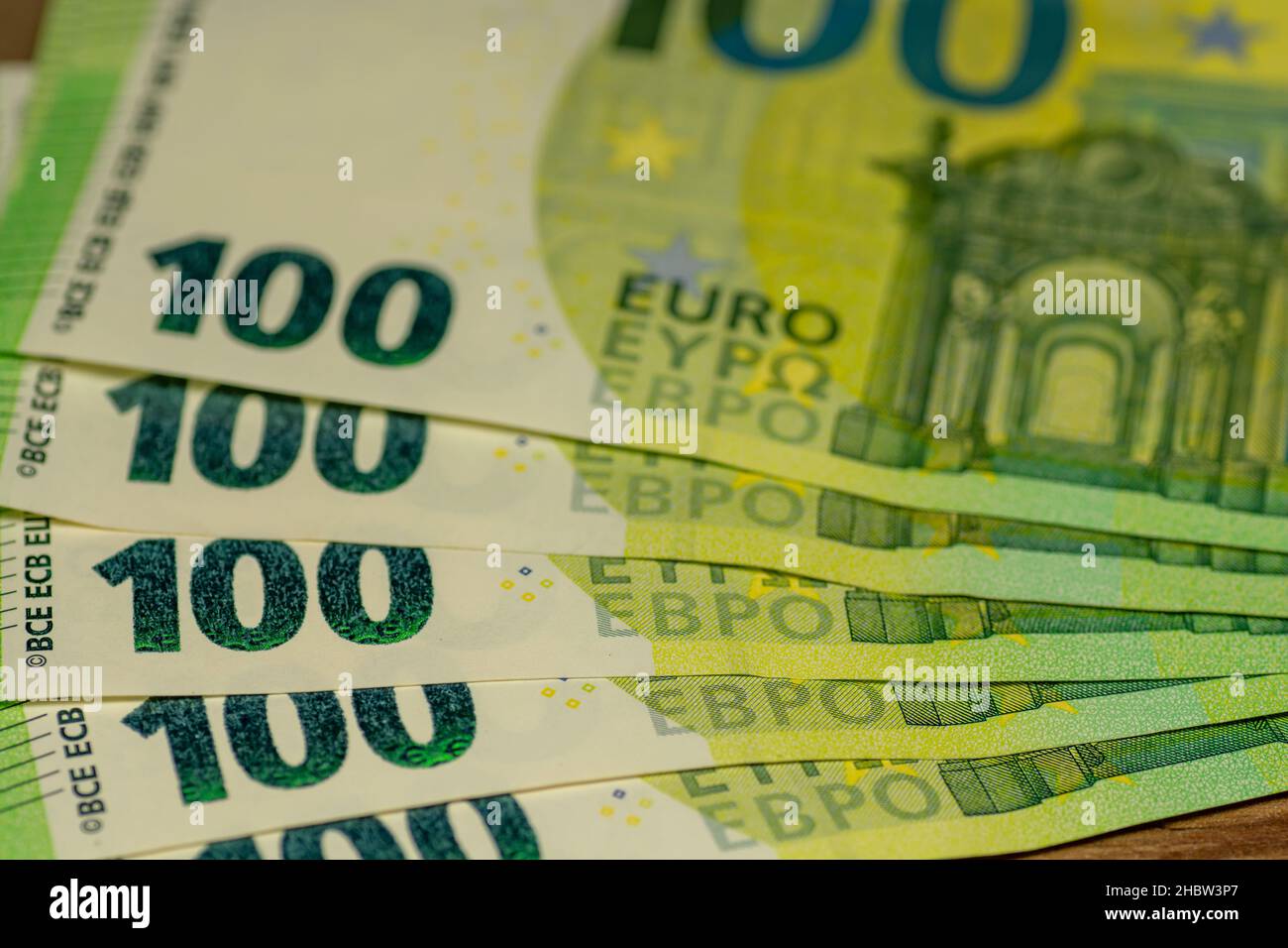 100 euro banknote detail hi-res stock photography and images - Alamy