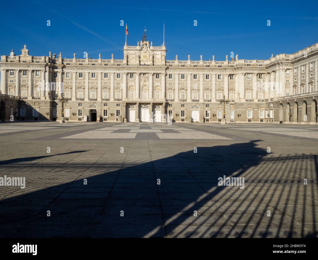 Gate palace copy hi-res stock photography and images - Alamy