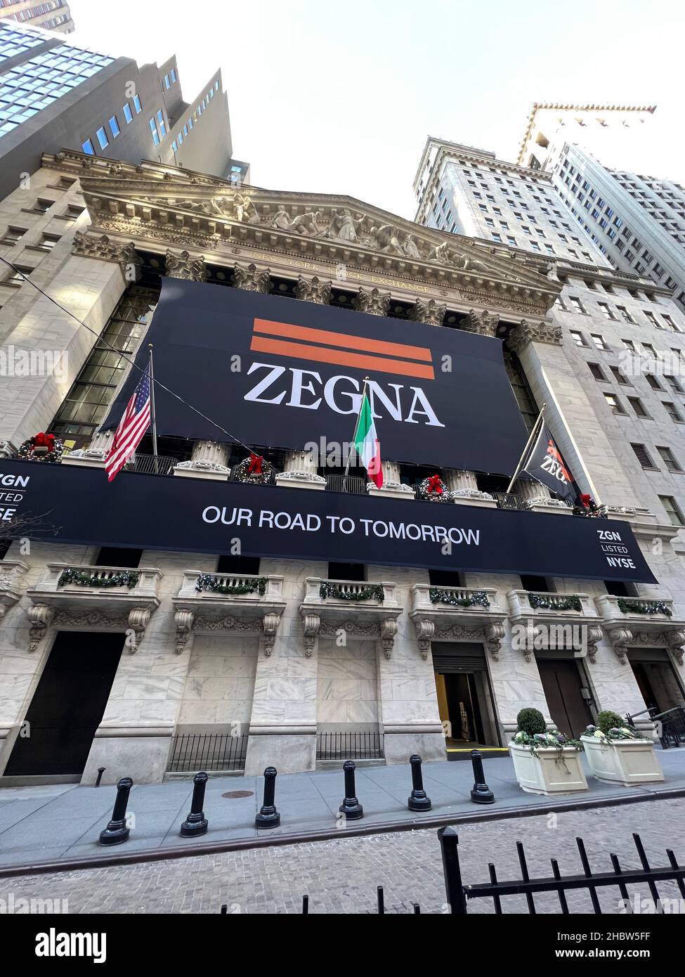 Zgn symbol hi-res stock photography and images - Alamy