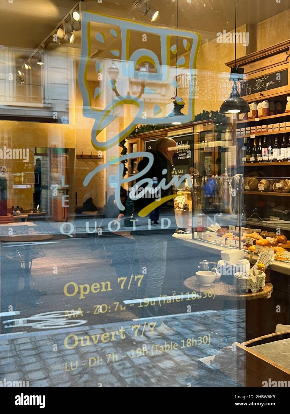 Brussels, Belgium. 13th Dec, 2021. The first Le Pain Quotidien bakery ...