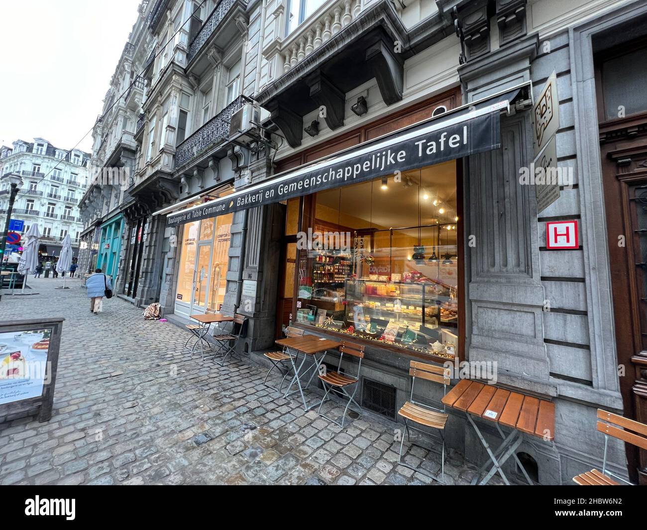 The first Le Pain Quotidien bakery and cafe on 16 Rue Antoine Dansaert ...