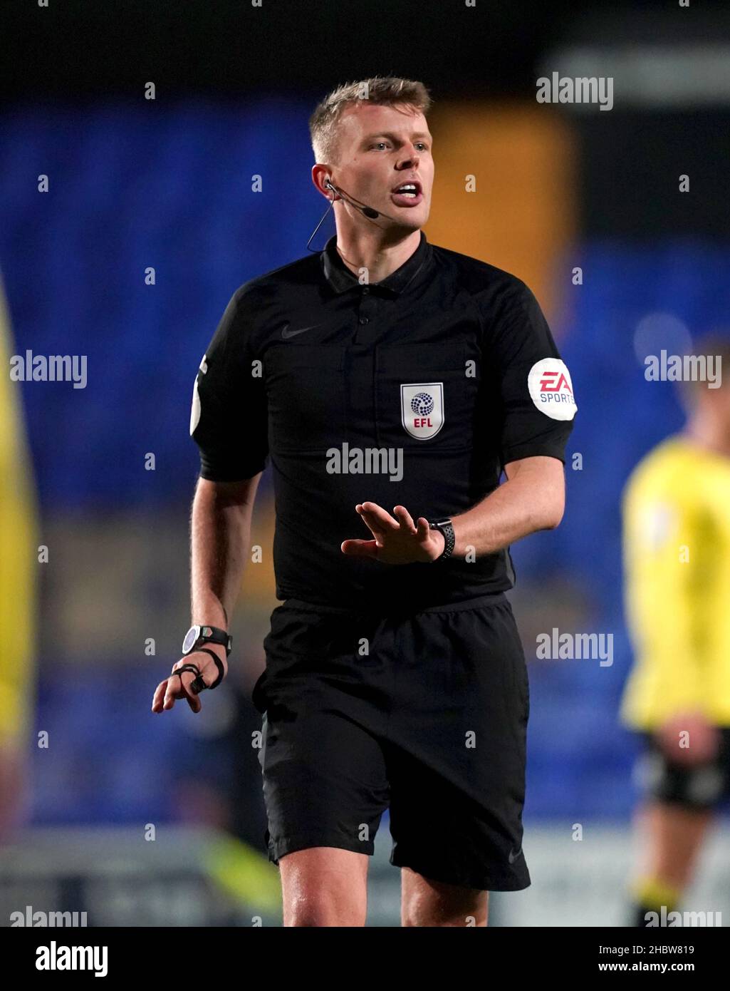 Samuel barrott referee hi-res stock photography and images - Alamy