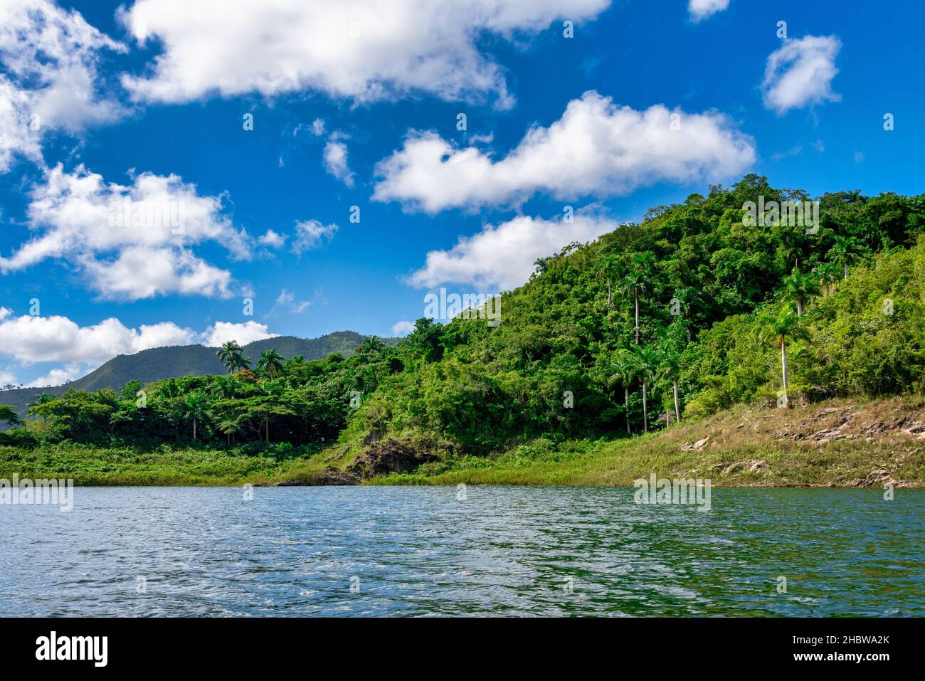 Hanabanilla lake hi-res stock photography and images - Alamy