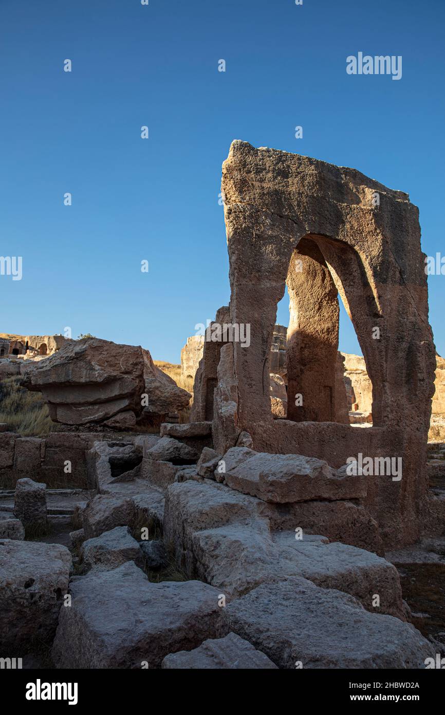 Dara ( Anastasiopolis ) Ancient City. Dara ancient city mardin in ...