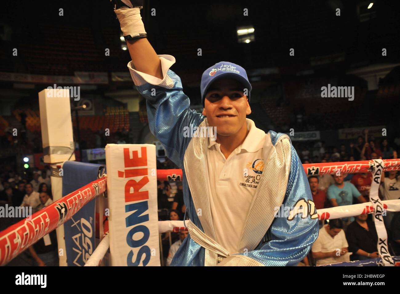 David Sánchez (blue shot). David “Tornado” Sánchez, Mexican ...